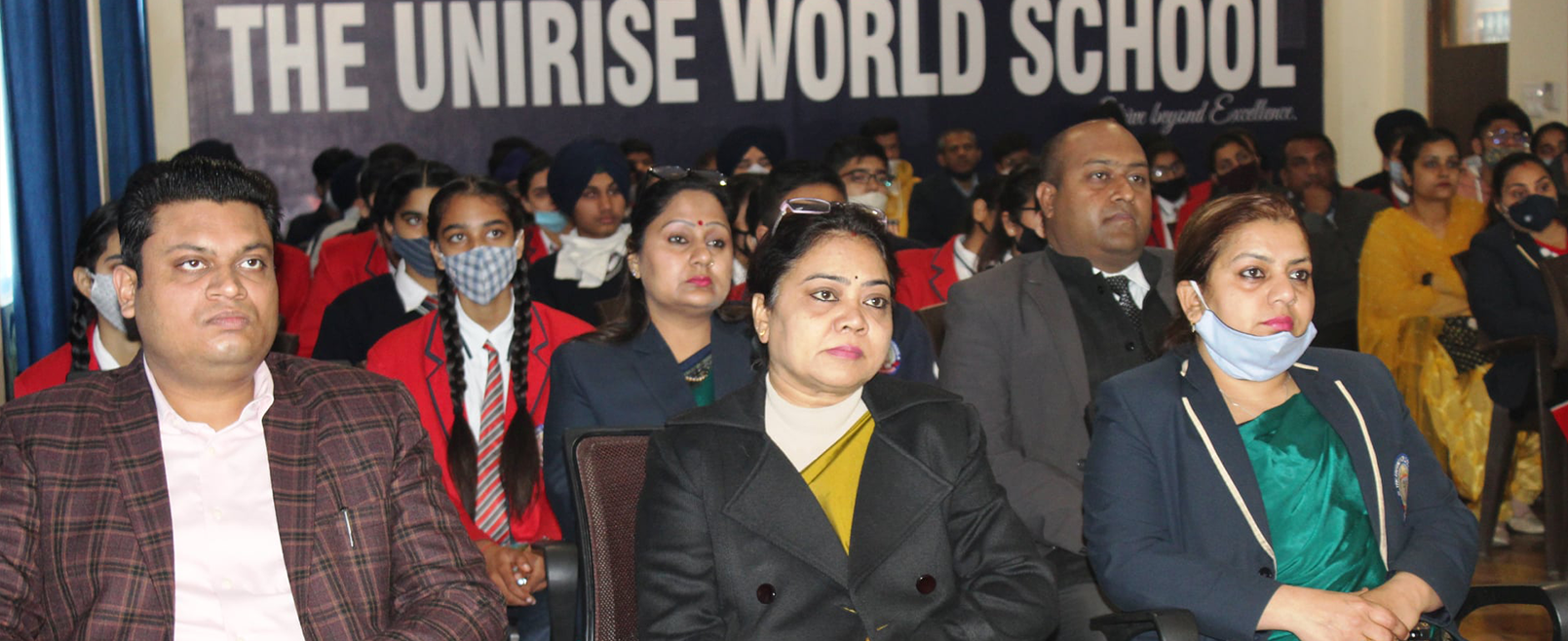 戴维斯学院_戴维斯学院